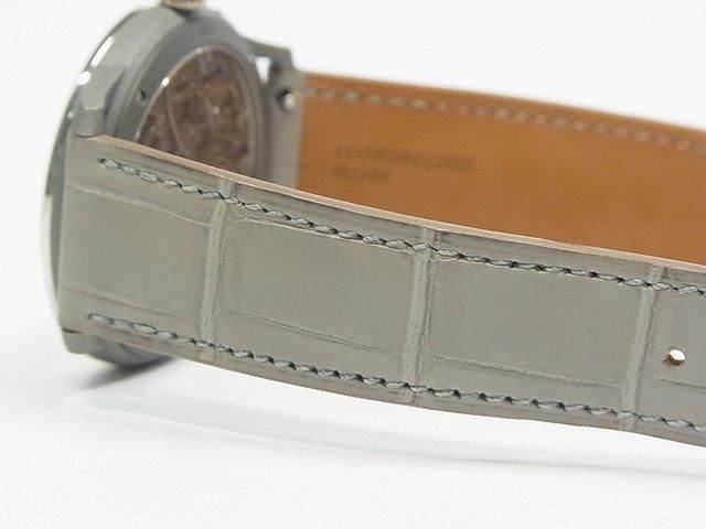 エルメス スリム ドゥ エルメス スケルトン リュンヌ 39.5MM エルメス スリム ドゥ エルメス スケルトン リュンヌ 39.5MM