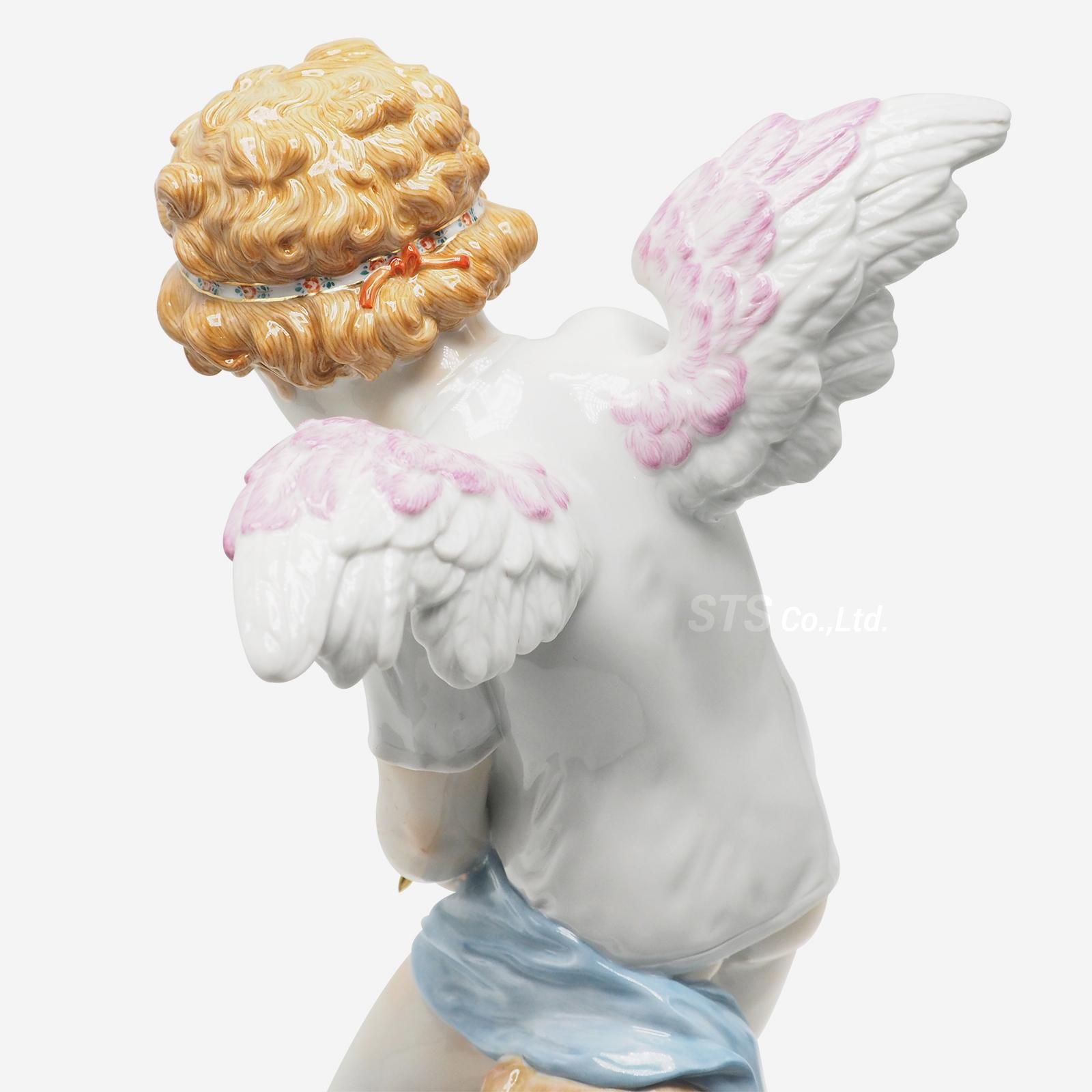Supreme/Meissen Hand-Painted Porcelain Cupid Figurine Supreme/Meissen Hand-Painted Porcelain Cupid Figurine
