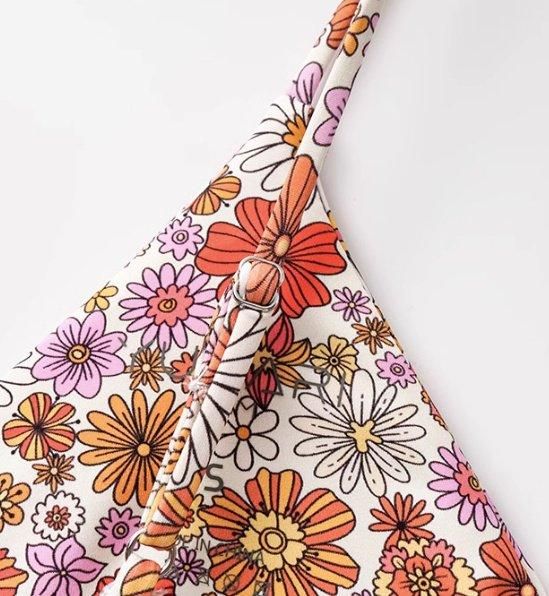 大特価】マルチカラー レトロ 花柄 フラワー トライアングル 大特価】マルチカラー レトロ 花柄 フラワー トライアングル